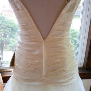 Lise Saint Germain | Dresses | Lise Saint Germain Wedding Dress Gd63 ...